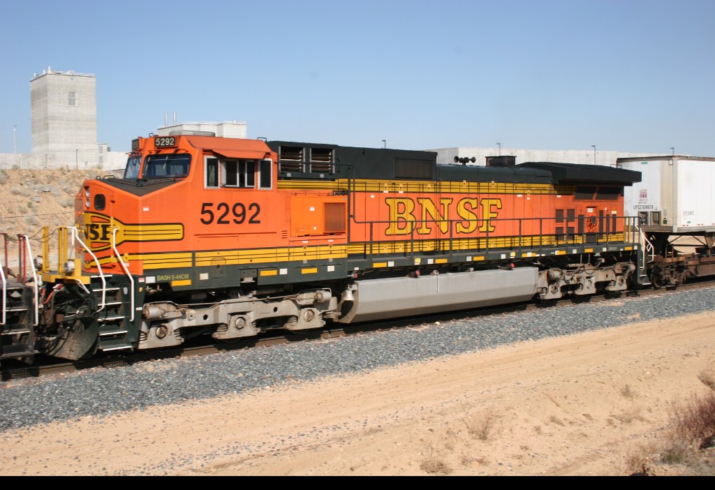 BNSF 5292